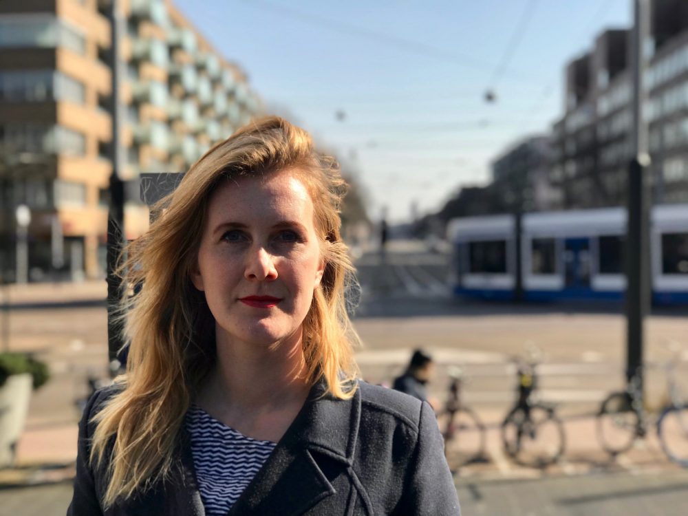 Mystère autour de Melanie Der : Comprendre un Nom qui Intrigue